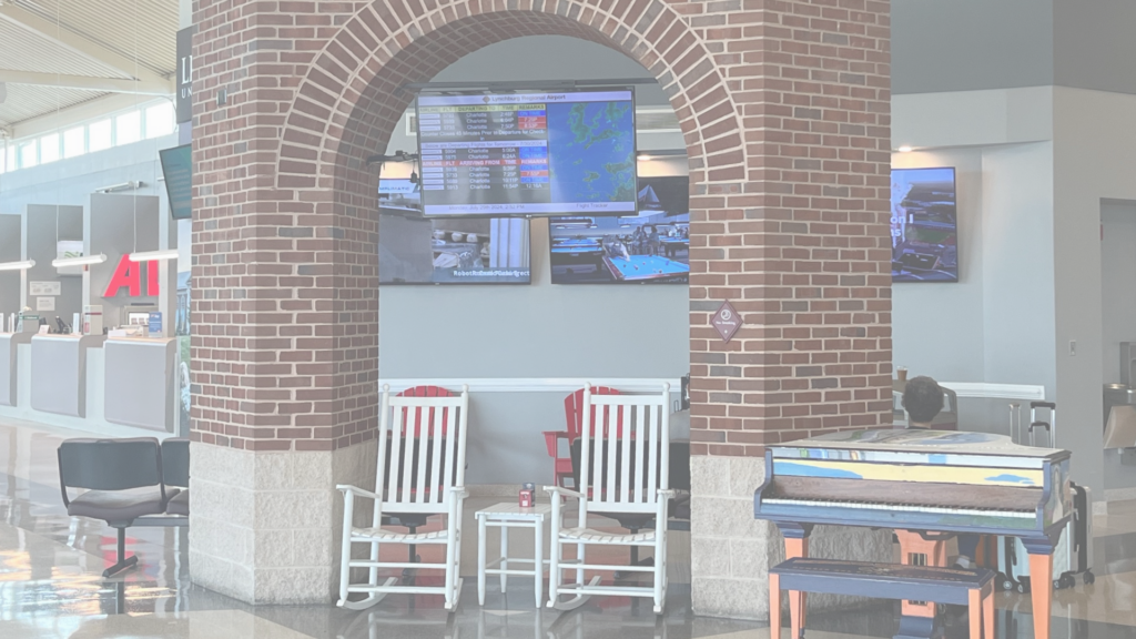 Arrivals & Departures - Lynchburg Airport